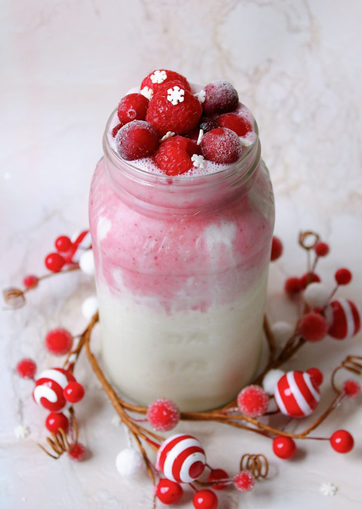 Festive Berry Bliss Smoothie - Cooking My Pounds Off